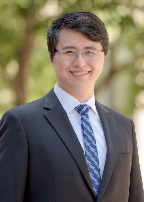 Ethan Feng - Umberg/Zipser